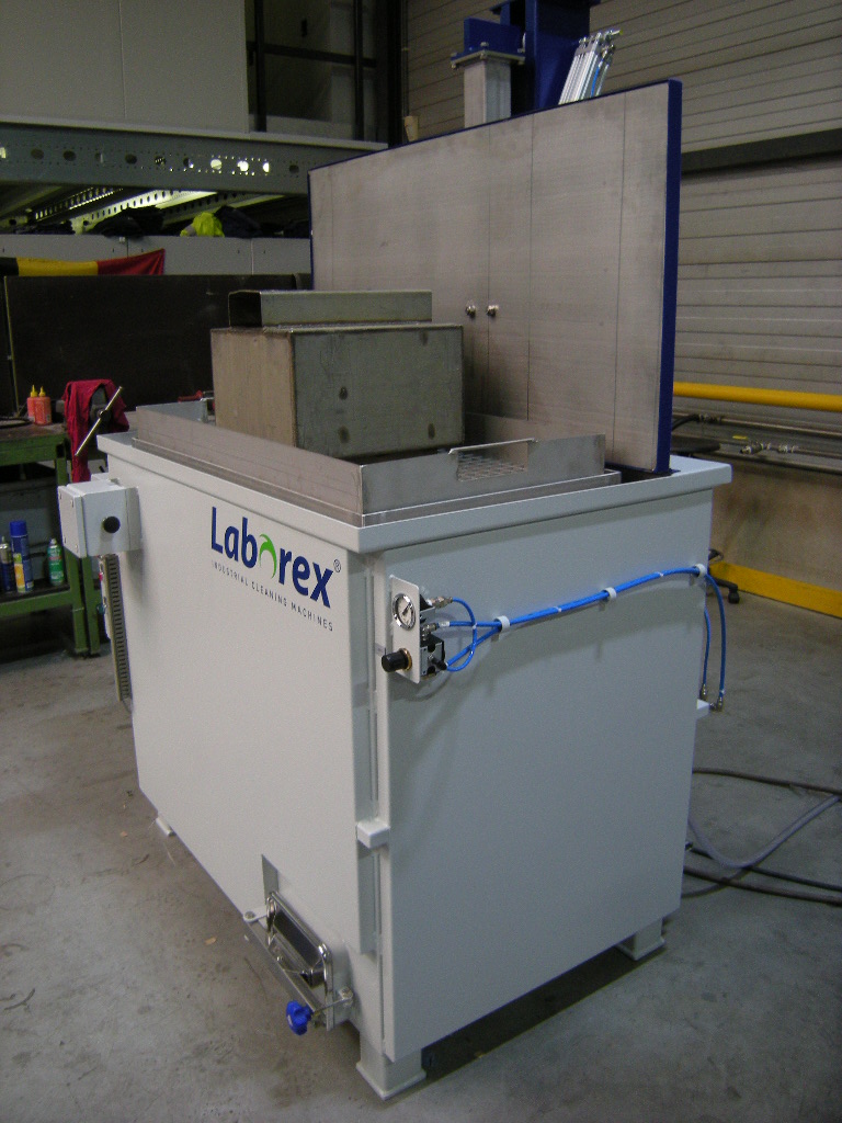 Immersion parts washers/dunk washers | Laborex